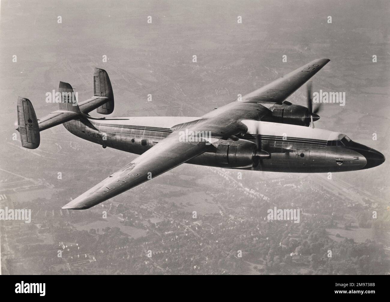 Airspeed AS57 Ambassador, G-ALZN, Elizabethan, of BEA Stock Photo - Alamy