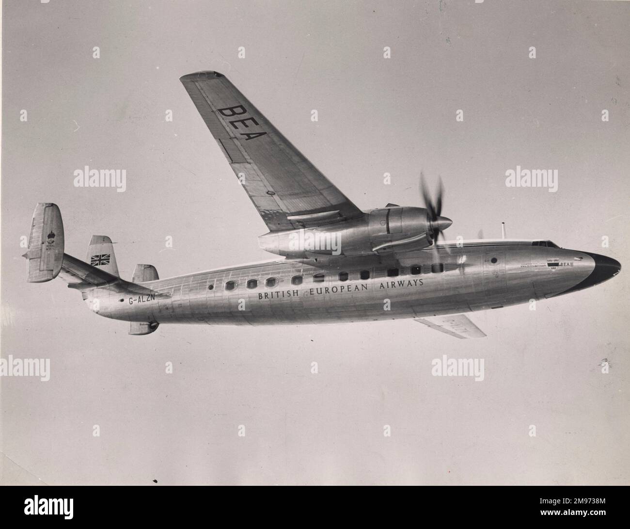 Airspeed AS57 Ambassador, G-ALZN, Elizabethan, of BEA Stock Photo - Alamy