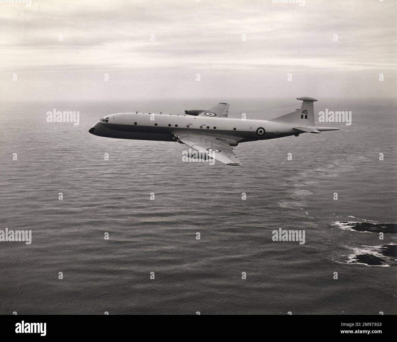 Nimrod plane hi-res stock photography and images - Alamy