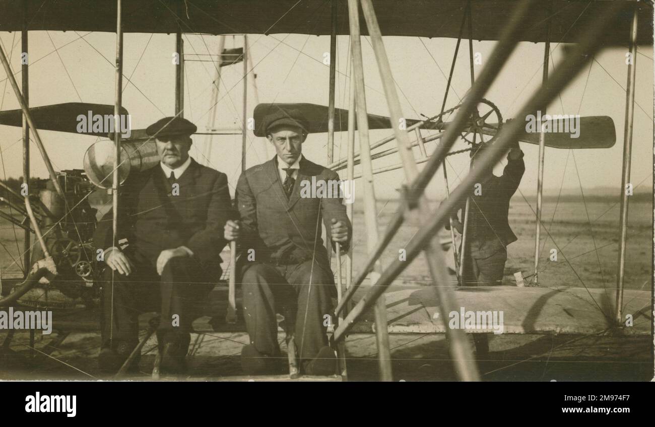 Frank Hedges Butler and Wilbur Wright after the flight at Camp d’Auvours, 8 October 1908 Stock ...
