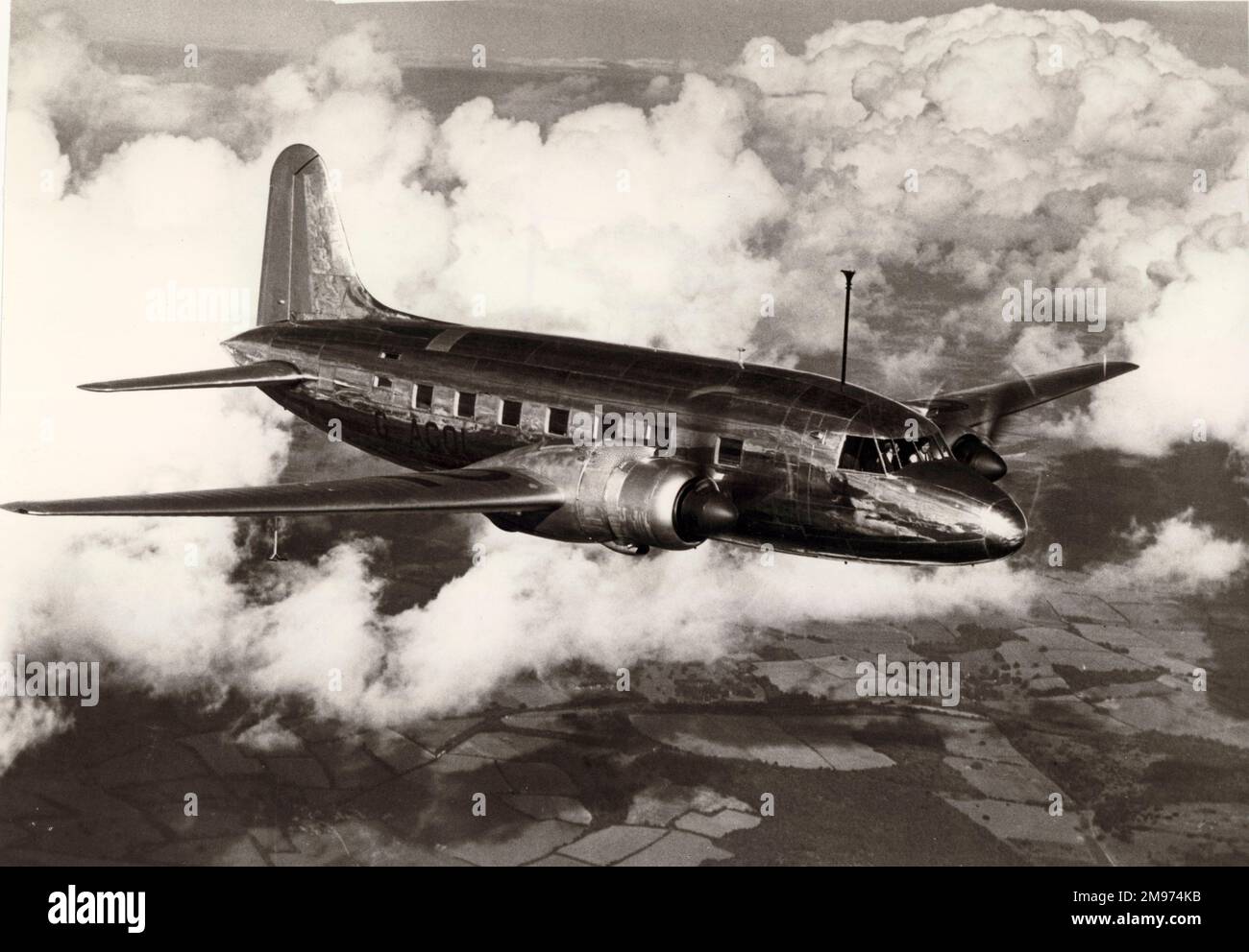 Vickers Type 495 Viking 1, G-AGOL, second prototype Stock Photo - Alamy