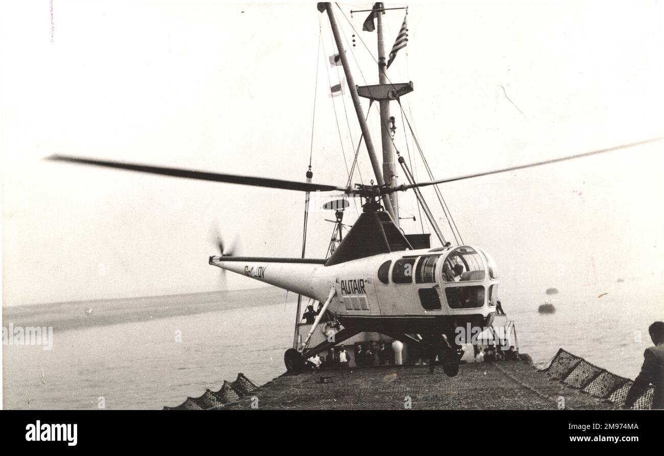 Westland Sikorsky S-51, G-AJOV, Sir Lamorak, of Autair, on the deck of ...