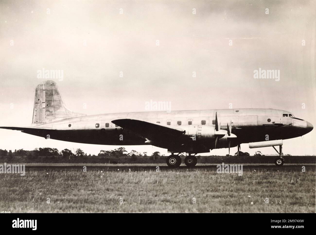Handley page hermes hi-res stock photography and images - Alamy