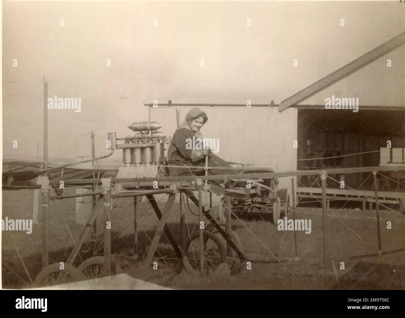 The first Aeronautical Syndicate Ltd Valkyrie with Mrs Horatio Barber ...