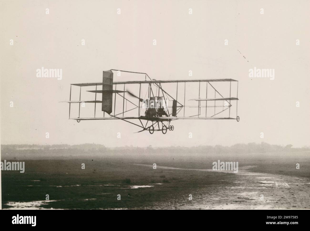 Biplane air to air hi-res stock photography and images - Alamy