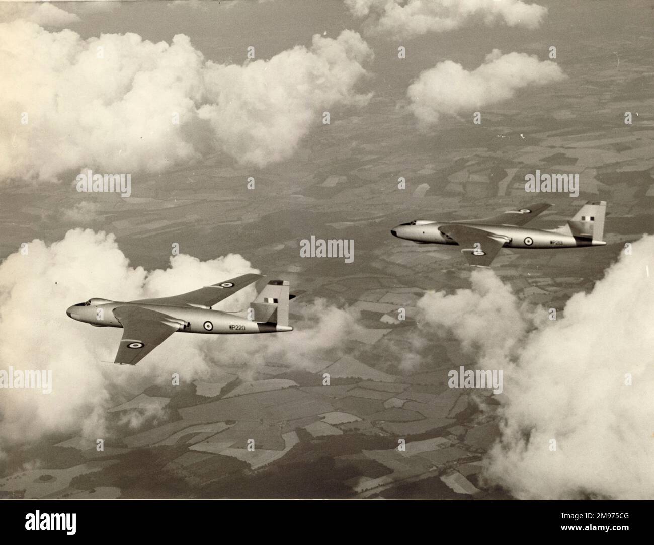Two Vickers Valiant B1s, WP220 and WP213 Stock Photo - Alamy