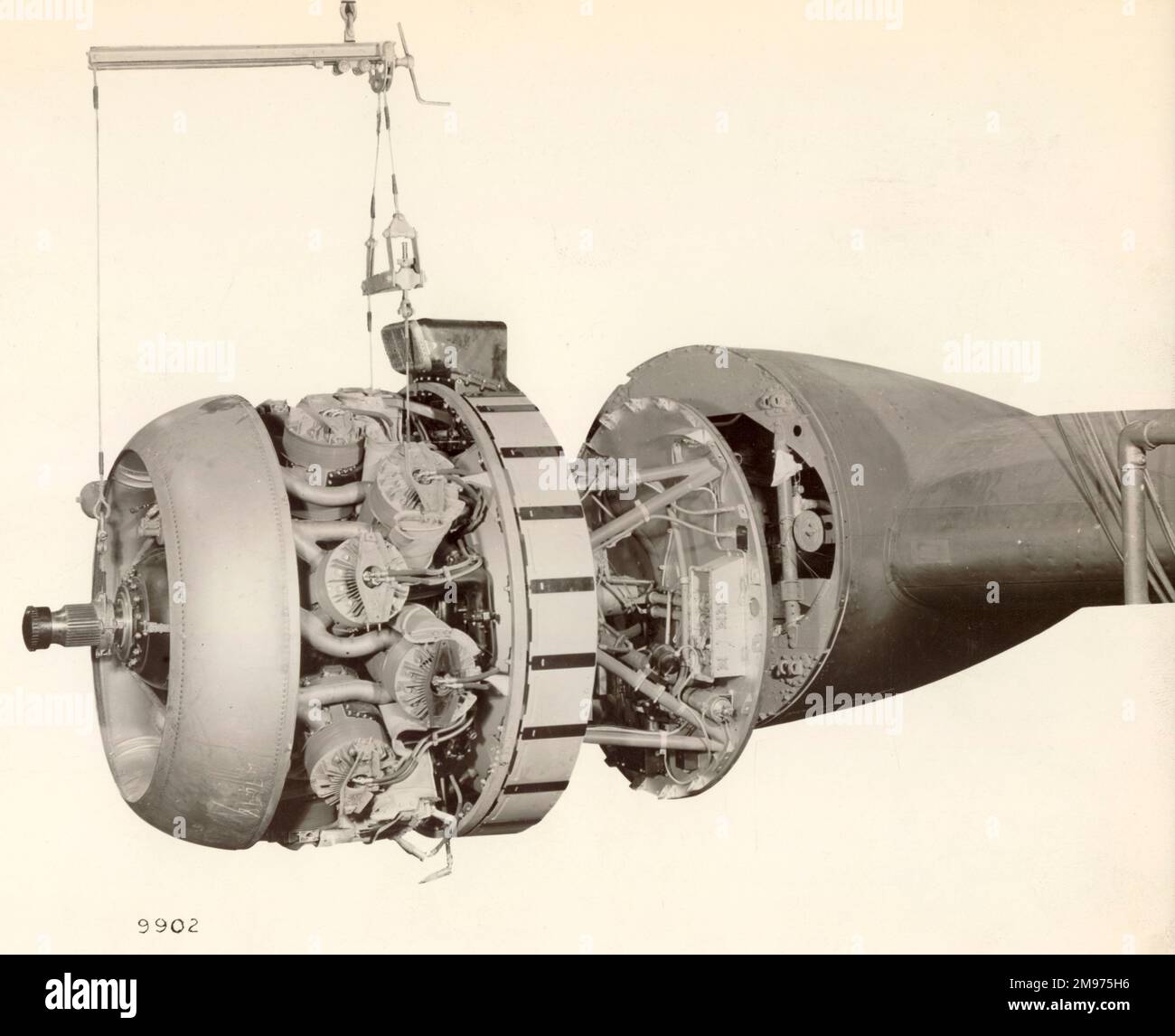Bristol Hercules XI 14-cylinder radial power unit for the Short ...