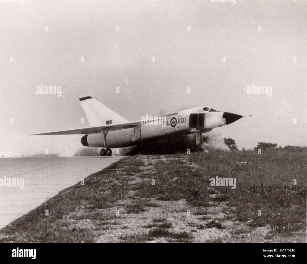 Avro Canada CF105 Arrow I, 25201, after undercarriage failure at ...