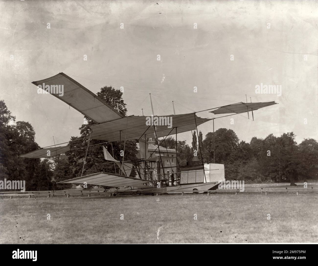 Hiram Maxim’s flying machine at Baldwyns Park, Kent Stock Photo - Alamy