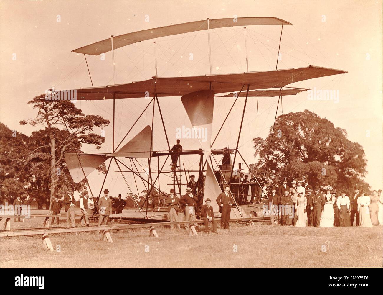 Hiram Maxim’s flying machine at Baldwyns Park, Kent, 1894 Stock Photo ...