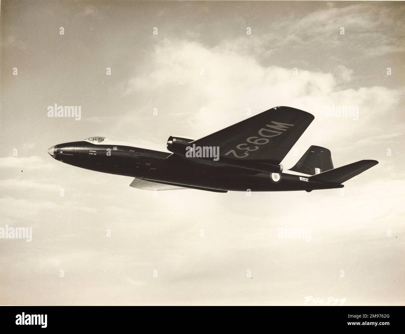 English electric aircraft hi-res stock photography and images - Alamy