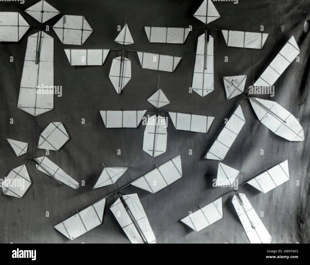 Various flying machine models. Hargrave Slide 8 Stock Photo - Alamy