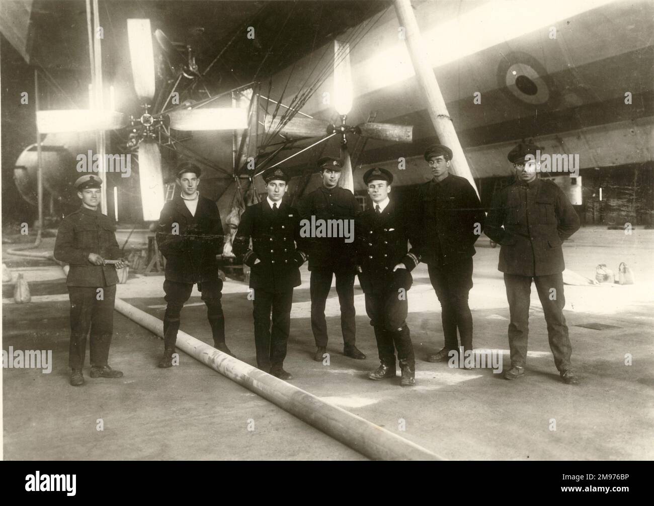 Crew crew hi-res stock photography and images - Alamy