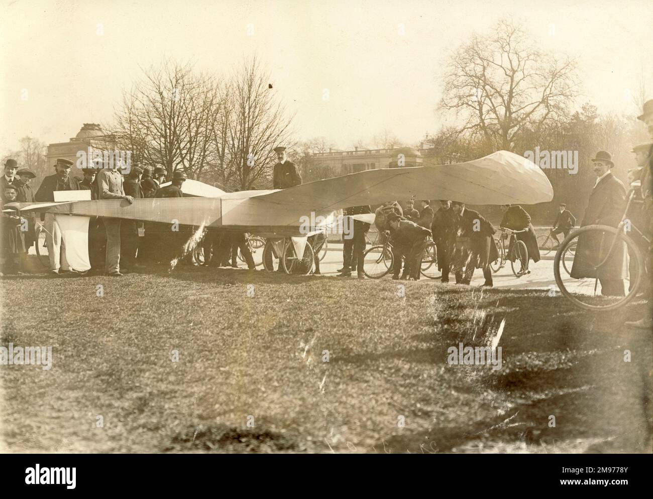 Bleriot aircraft hi-res stock photography and images - Alamy