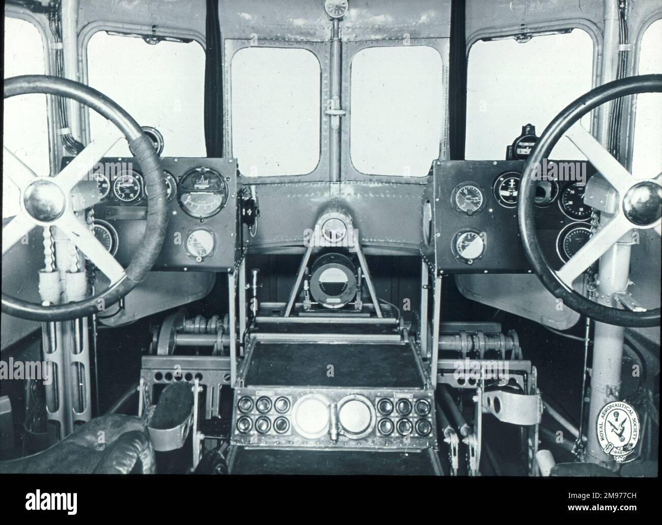 The cockpit of the Dornier DoX Stock Photo - Alamy