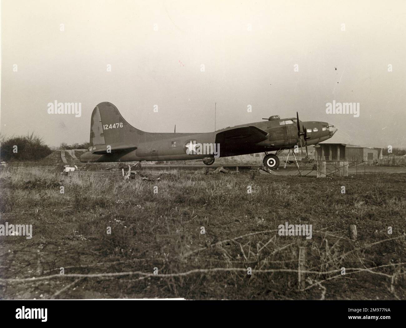 Boeing 17f flying fortress hi-res stock photography and images - Alamy