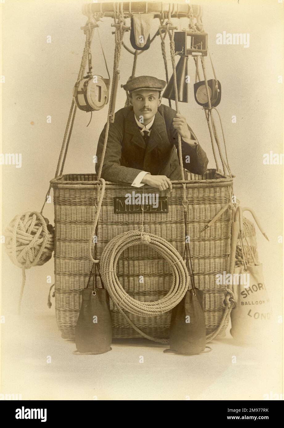 Charles stewart rolls balloon hi-res stock photography and images - Alamy