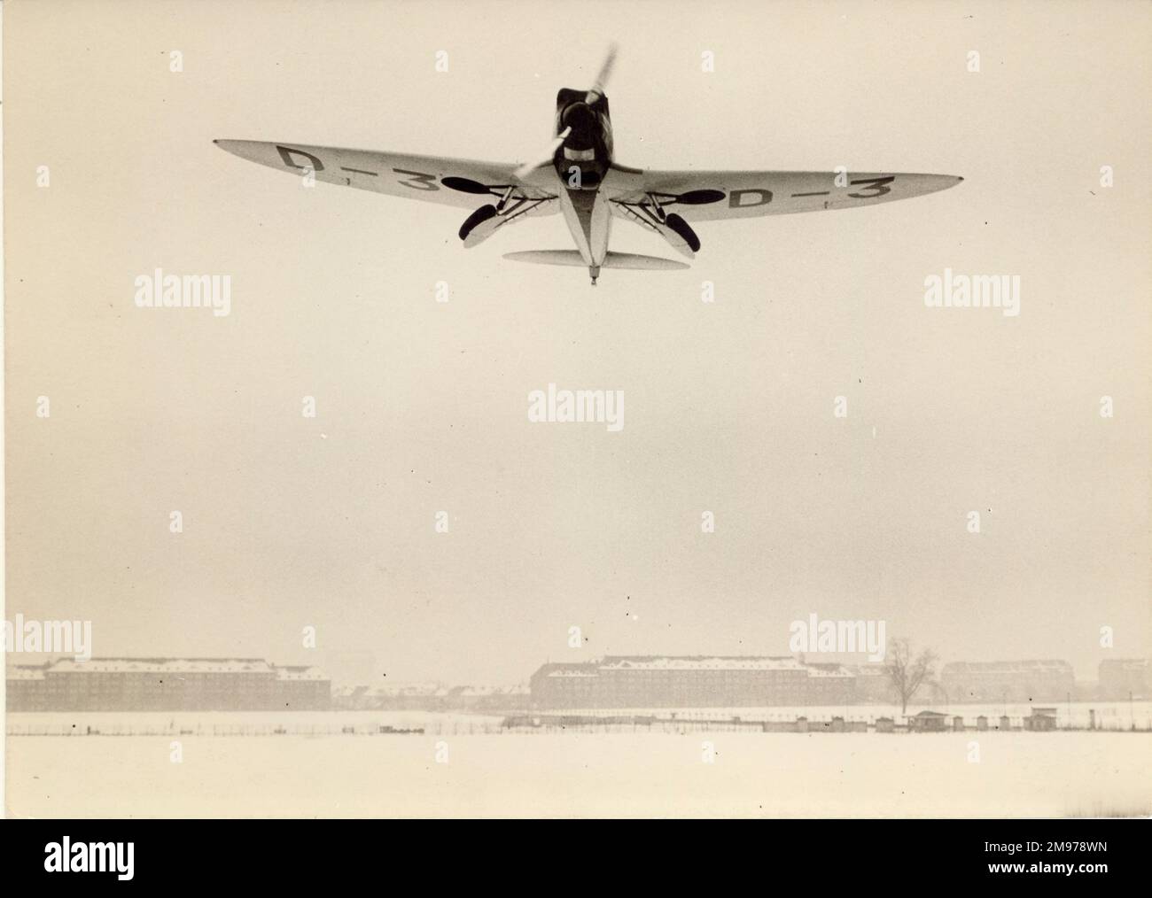 The first flight of the Heinkel He70A, D-3/D-2537/D-UHUX Stock Photo ...