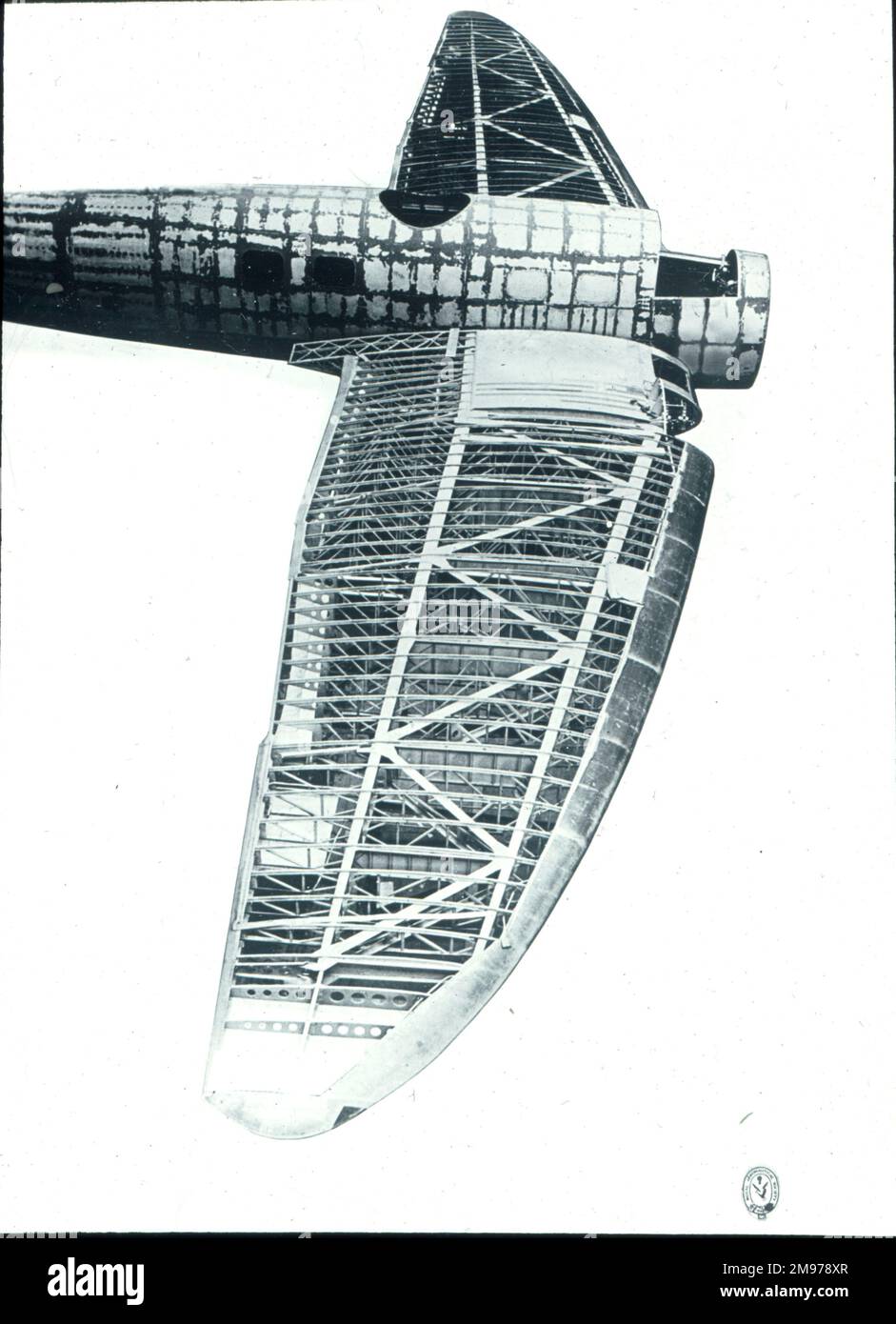 Aircraft wing structure hi-res stock photography and images - Alamy