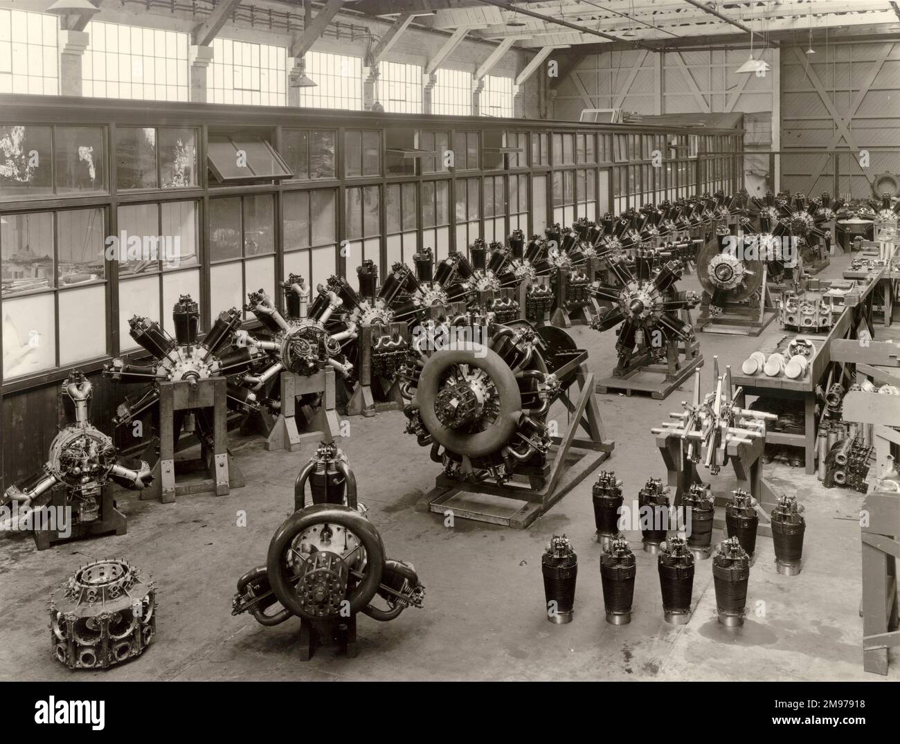 Bristol Jupiter and Bristol Lucifer engine production in the early ...