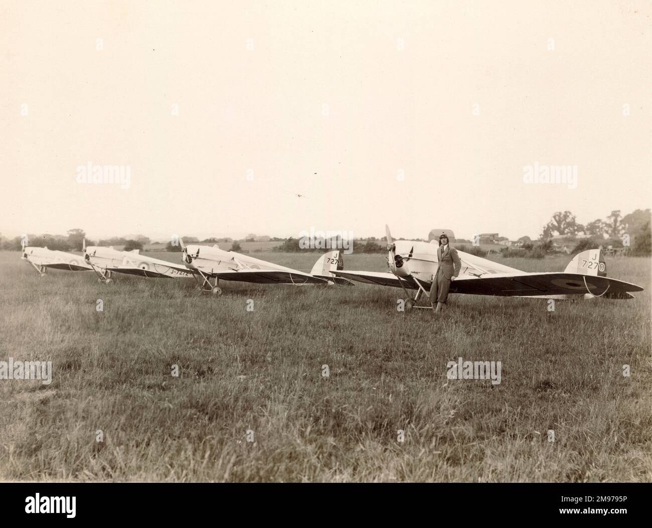 A line-up of four de Havilland DH53 Humming Bird, J7270, J7271, J7272 ...