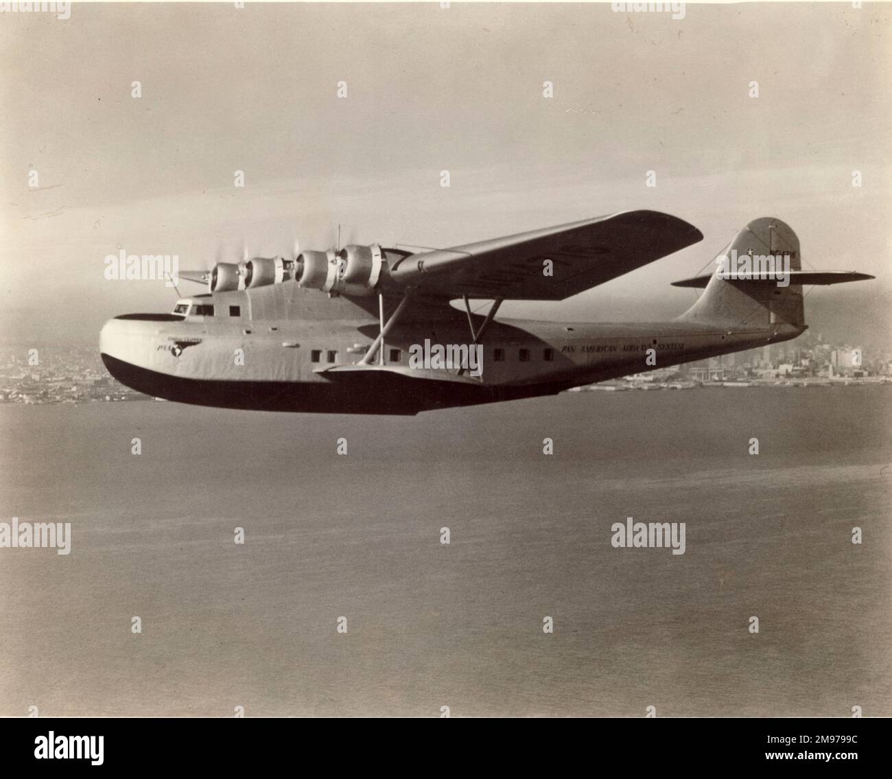 Martin M130 of Pan American Airways, NC14716 Stock Photo - Alamy