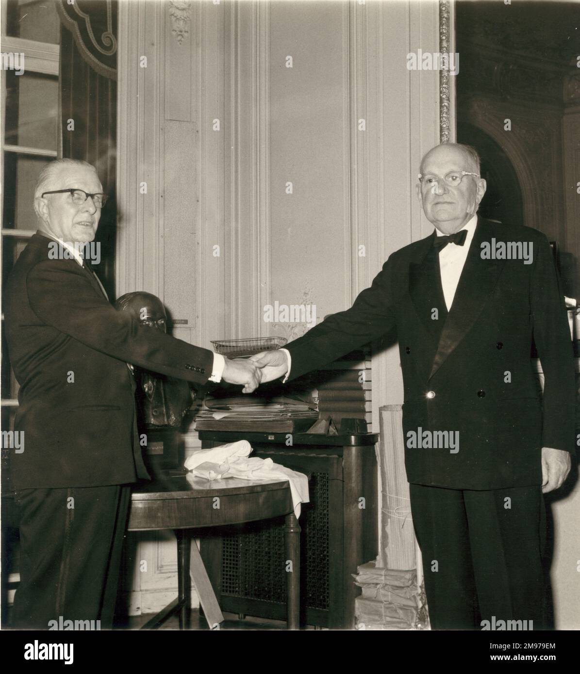 Sir Frederick Handley Page, CBE, FRAeS, 1885-1962, RAeS President 1945 ...