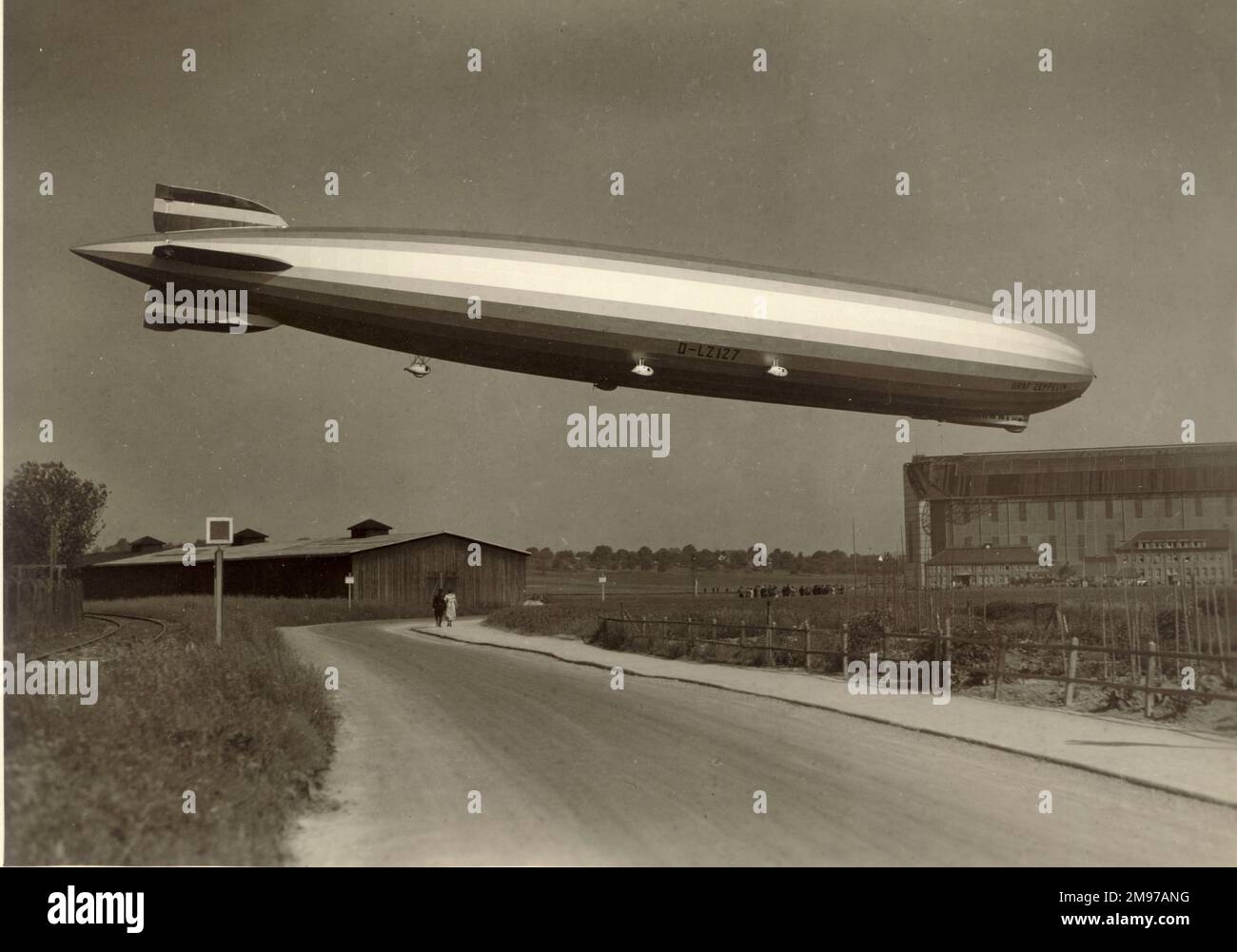 The Graf Zeppelin, LZ 127 Stock Photo - Alamy