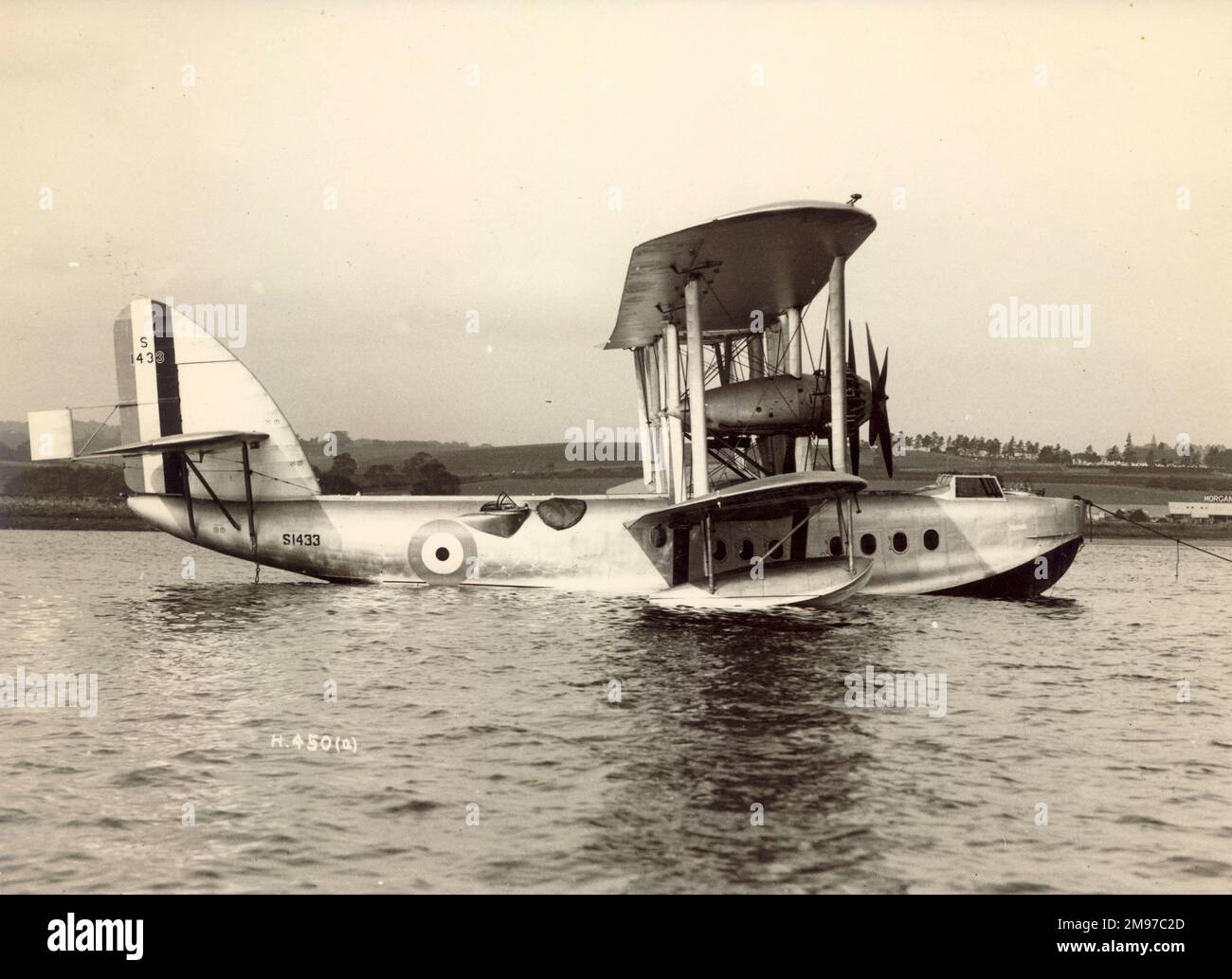 Short rangoon hi-res stock photography and images - Alamy