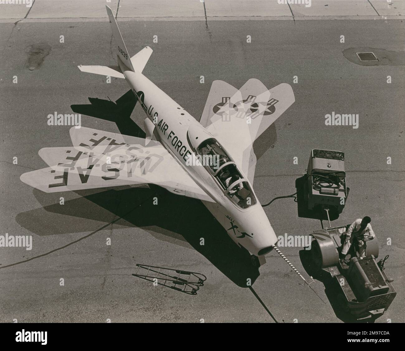 Bell x 5 hi-res stock photography and images - Alamy