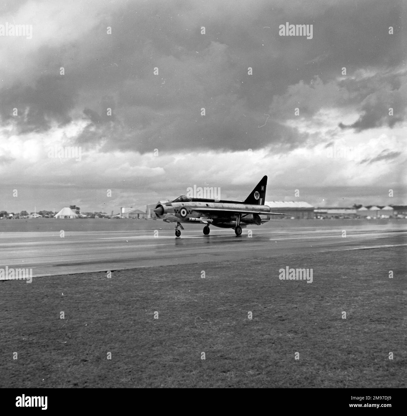 English Electric Lightning F.1 XM140 of 74 Squadron RAF on the runway ...