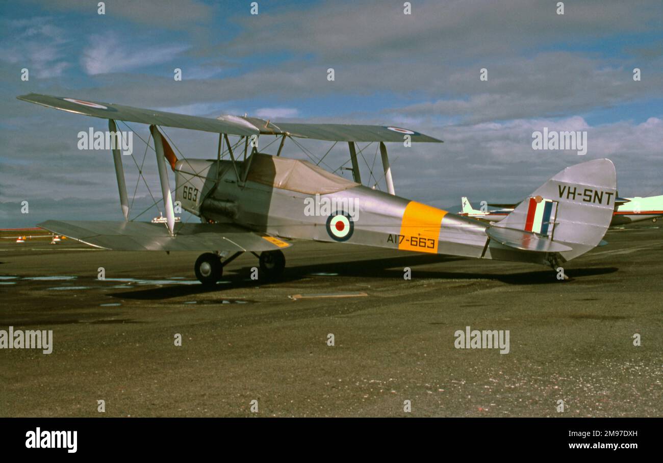 De Havilland Tiger Moth VH-SNT Privately-owned in Australia 1998 Stock ...