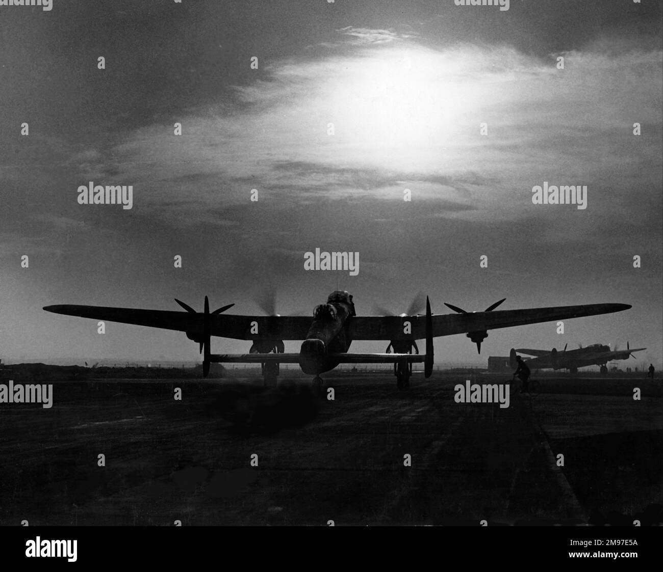 Avro lancaster i Black and White Stock Photos & Images - Alamy