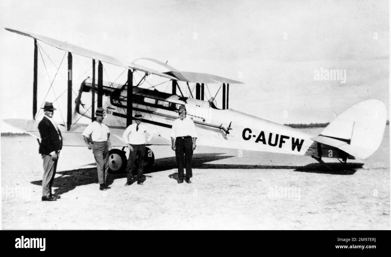 De Havilland DH50 (aft, on the ground) of Qantas Stock Photo - Alamy