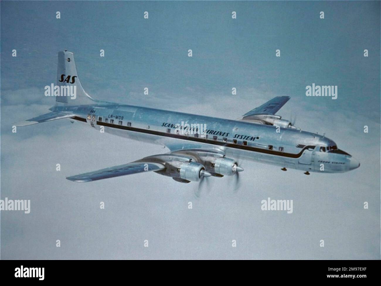 Douglas DC-7C of SAS -early livery (forward view) aloft Stock Photo - Alamy