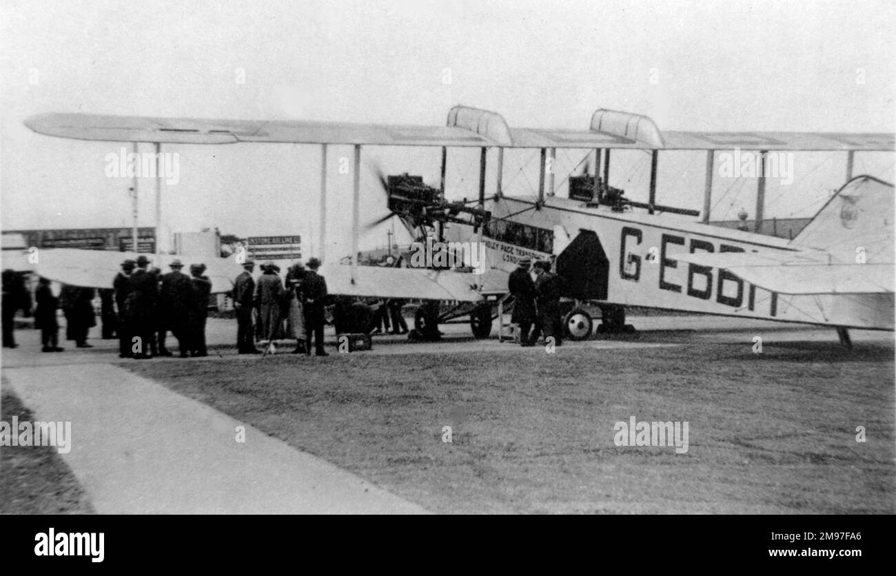 Handley Page W8B (aft) (running-up) of G-EBBH Stock Photo - Alamy