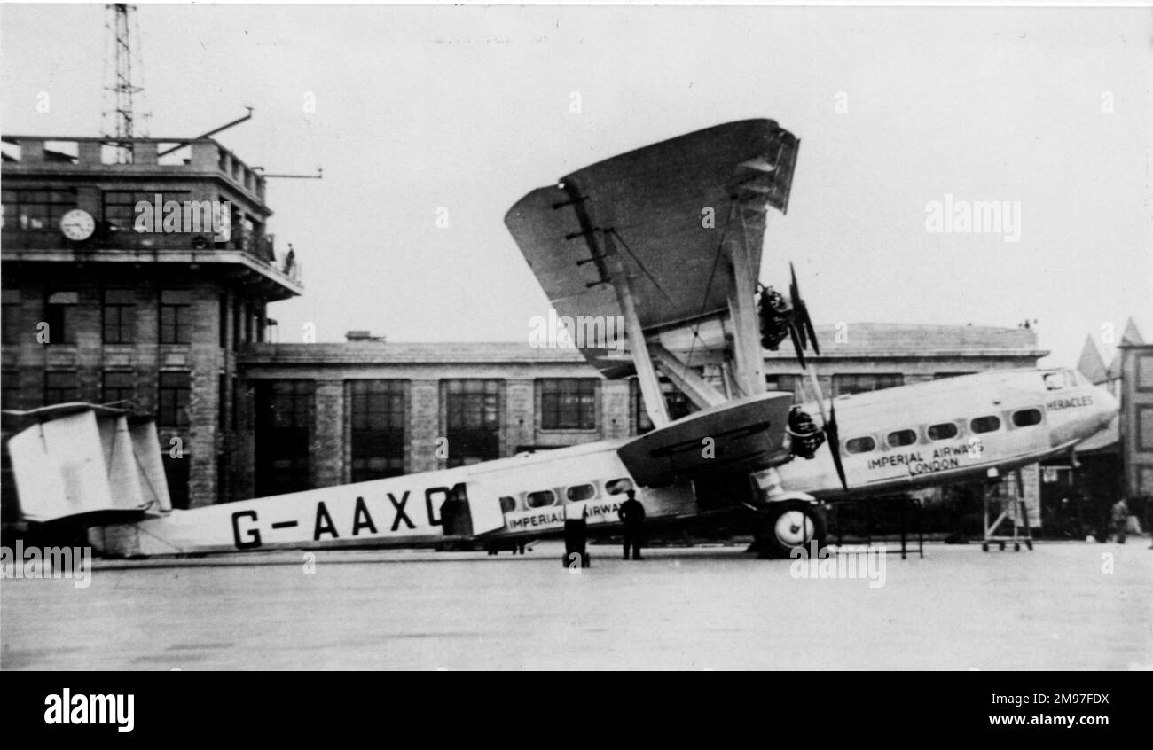 Handley Page HP 45 Heracles Class of Imperial Stock Photo - Alamy