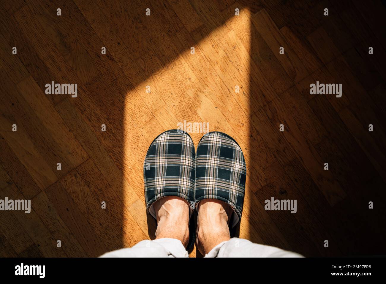 Barefoot in slippers hi-res stock photography and images - Alamy
