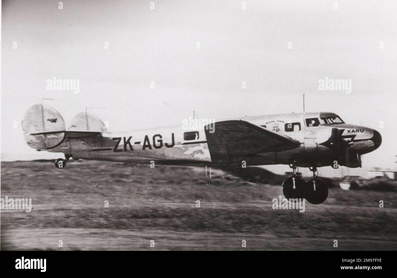Lockheed L10A Electra Union (NZ Stock Photo - Alamy