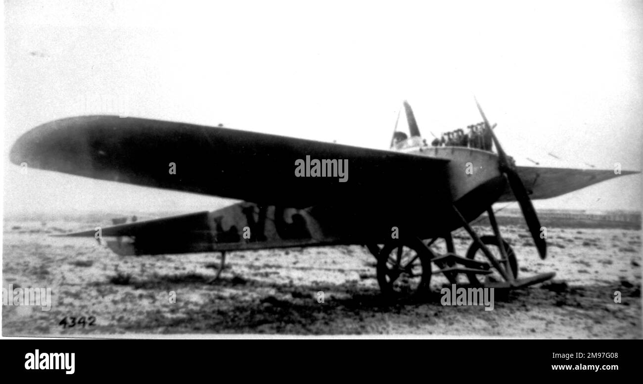 Forward flight view Black and White Stock Photos & Images - Alamy