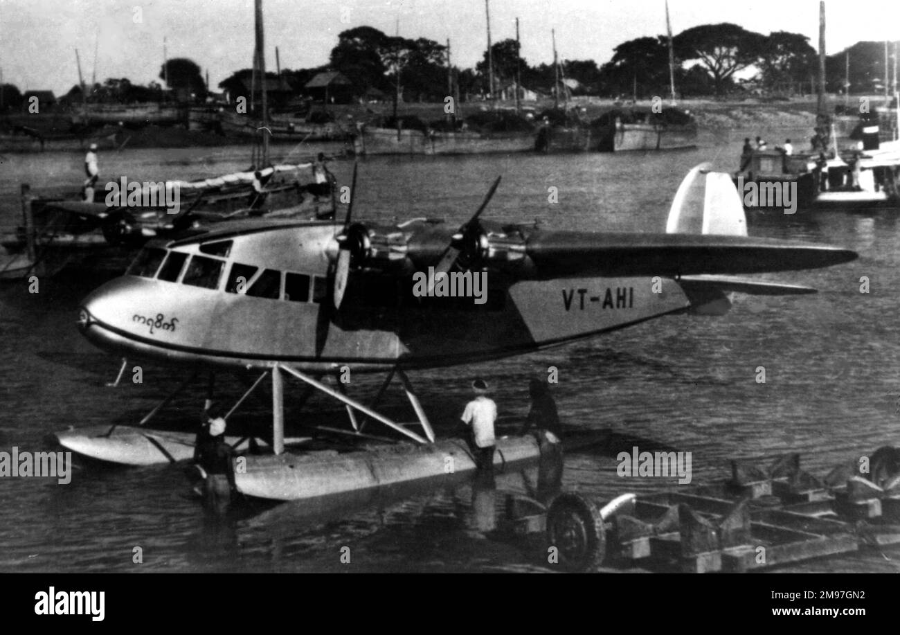Irrawaddy flotilla hi-res stock photography and images - Alamy