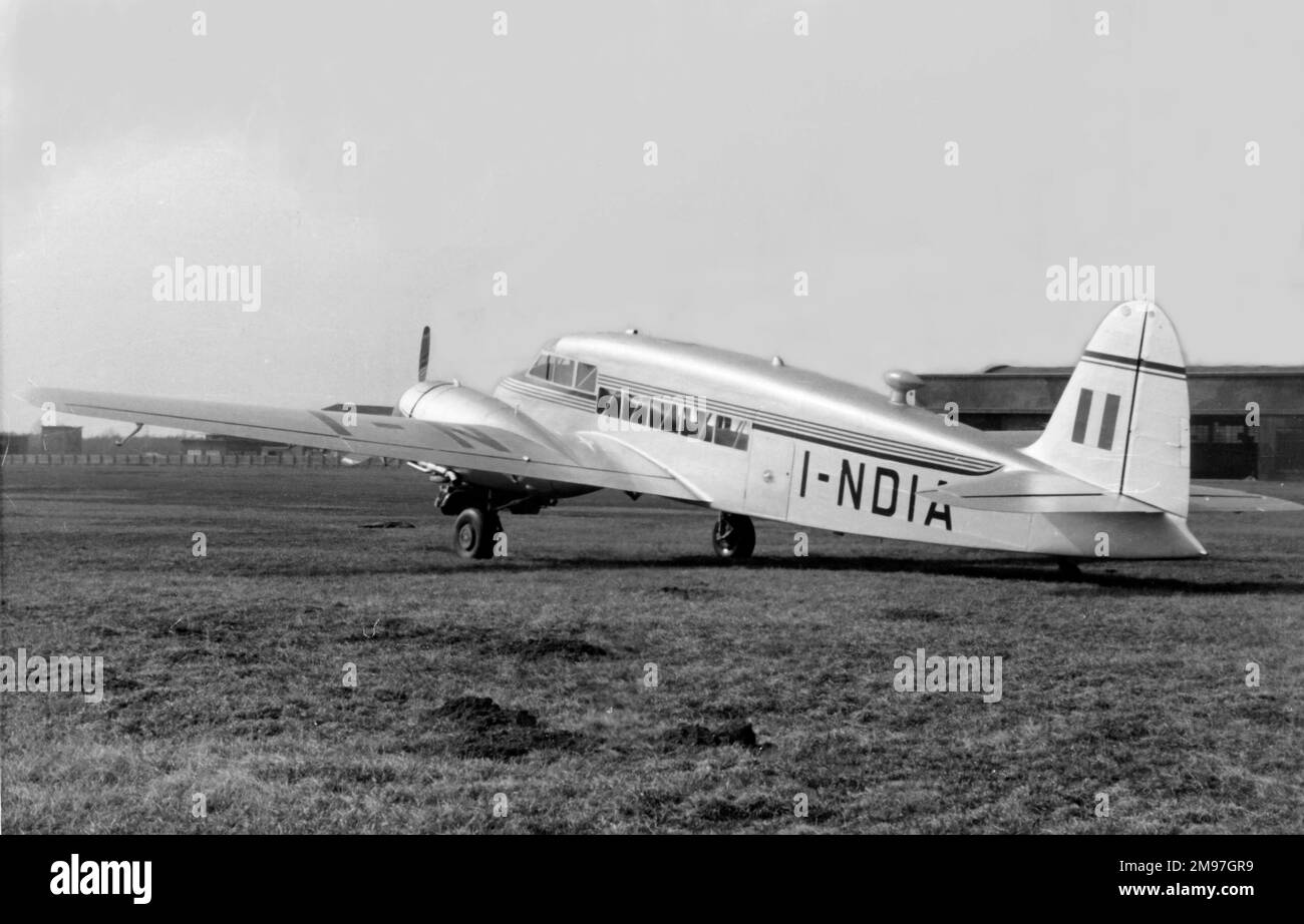 Siai marchetti aircraft Black and White Stock Photos & Images - Alamy