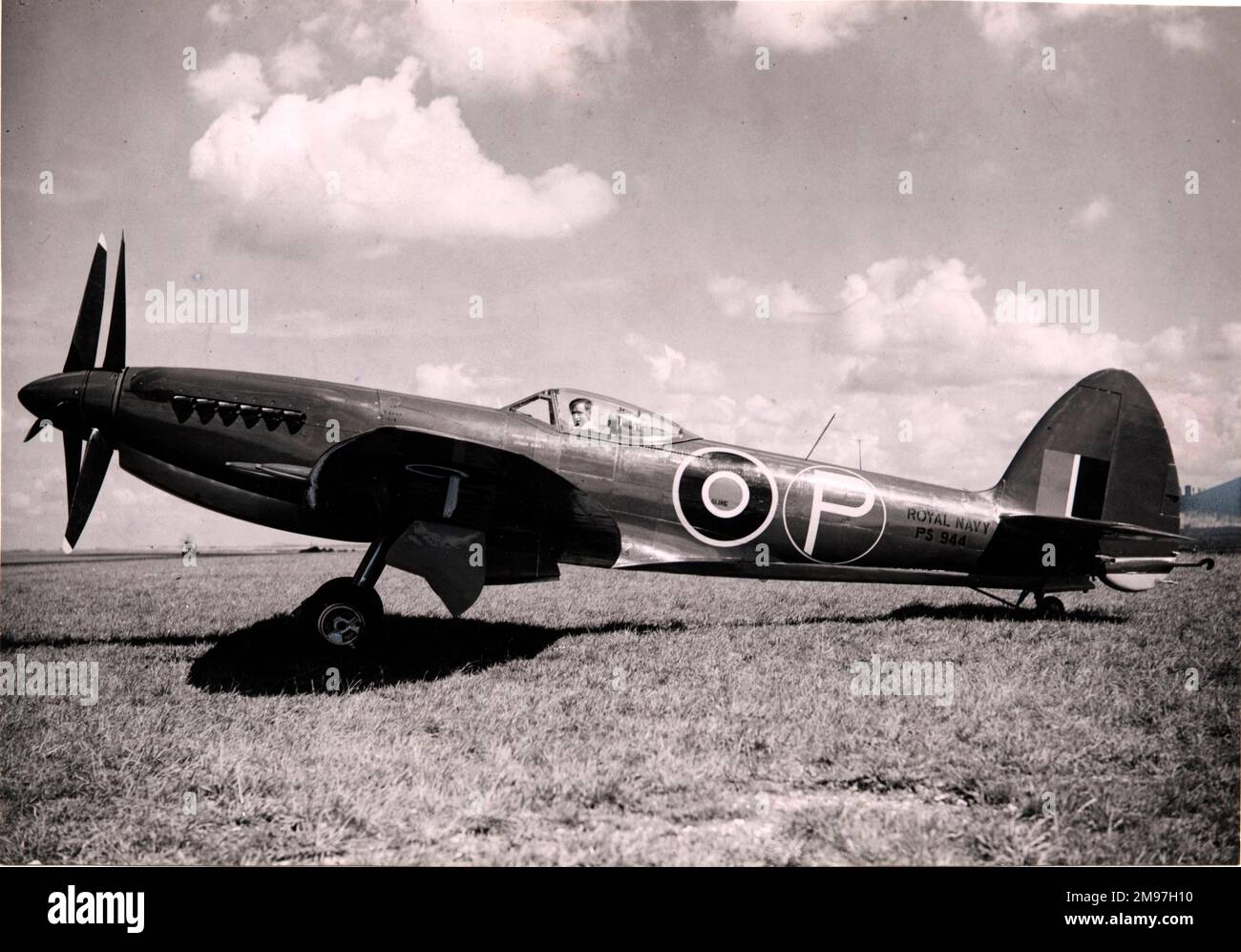 F47 hi-res stock photography and images - Alamy