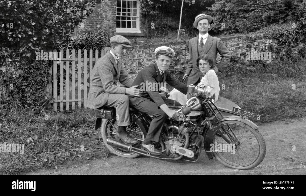 Motorbikes 1920s hi-res stock photography and images - Alamy