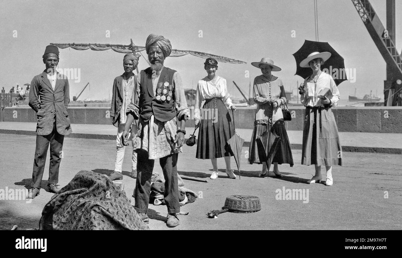Group of three colonial women with three servants in India Stock Photo ...