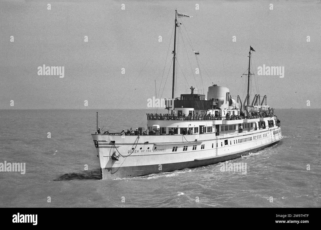 Queen of the Channel passenger steamer Stock Photo - Alamy