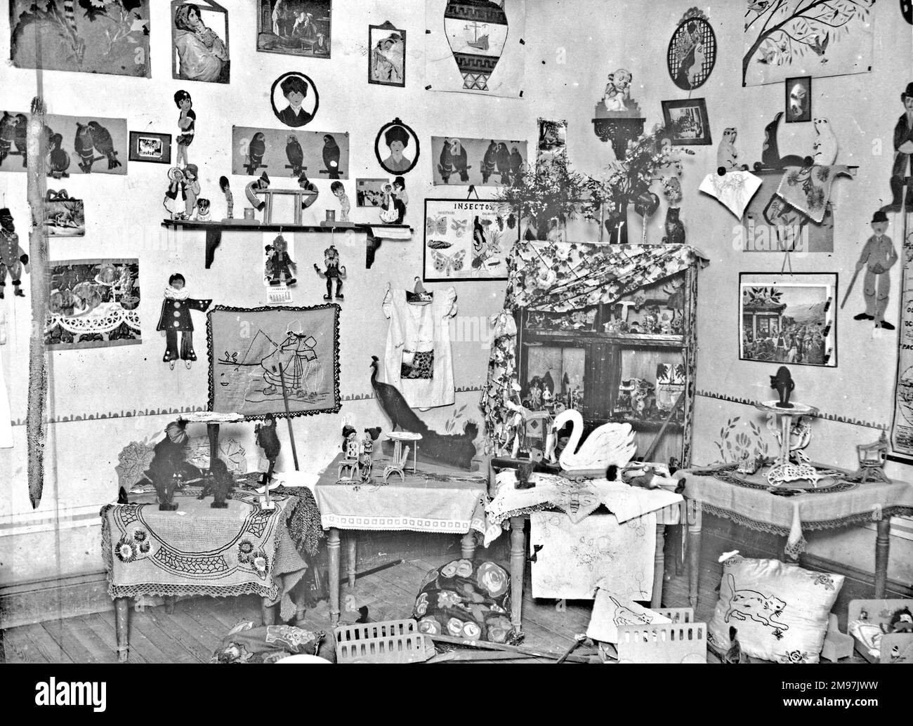 Display of flowers Black and White Stock Photos & Images - Alamy