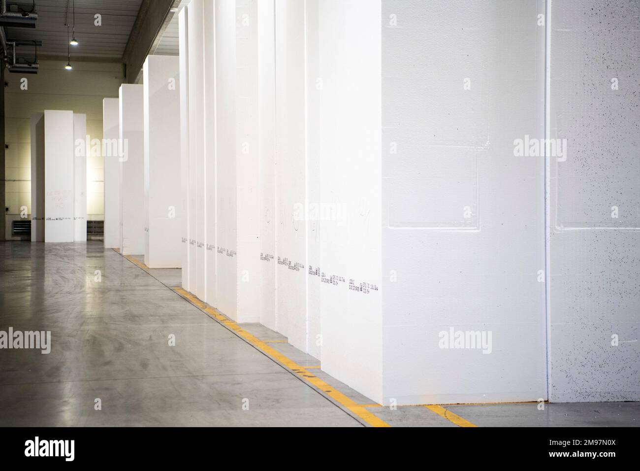 Acoustic and thermal insulation hi-res stock photography and images - Alamy