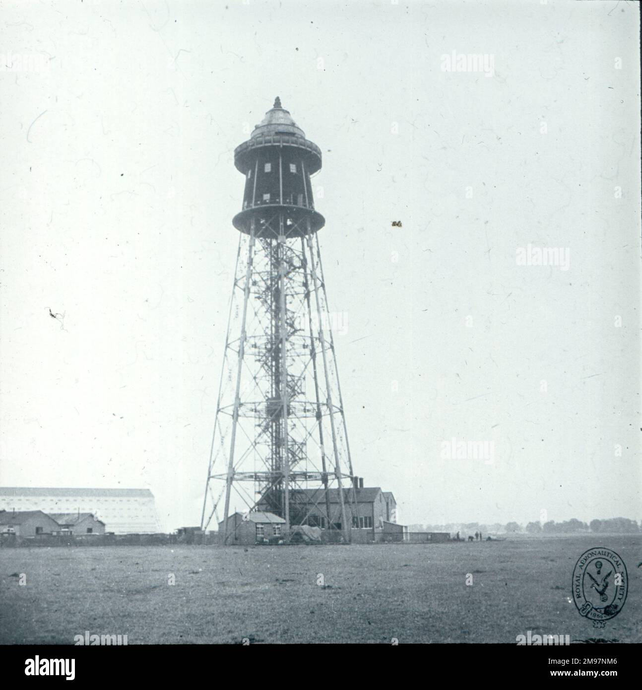 Cardington mooring mast Stock Photo - Alamy