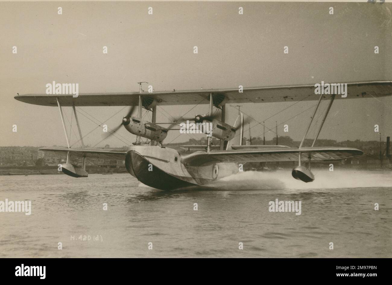 Short S12 Singapore II, N246 Stock Photo - Alamy